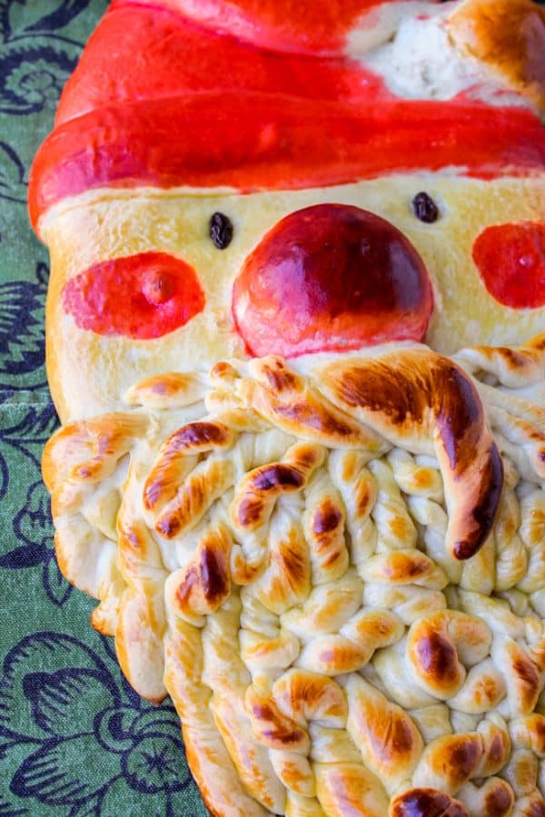 How to Make Golden Santa Bread (Tutorial) - The Food Charlatan