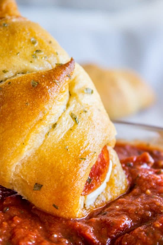 Pepperoni Cream Cheese Crescent Rolls - The Food Charlatan