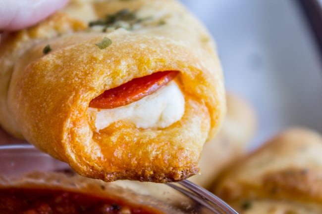 Pepperoni Cream Cheese Crescent Rolls - The Food Charlatan