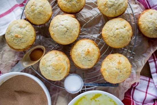 Cinnamon Sugar Dipped Muffins (French Breakfast Puffs) - The Food Charlatan