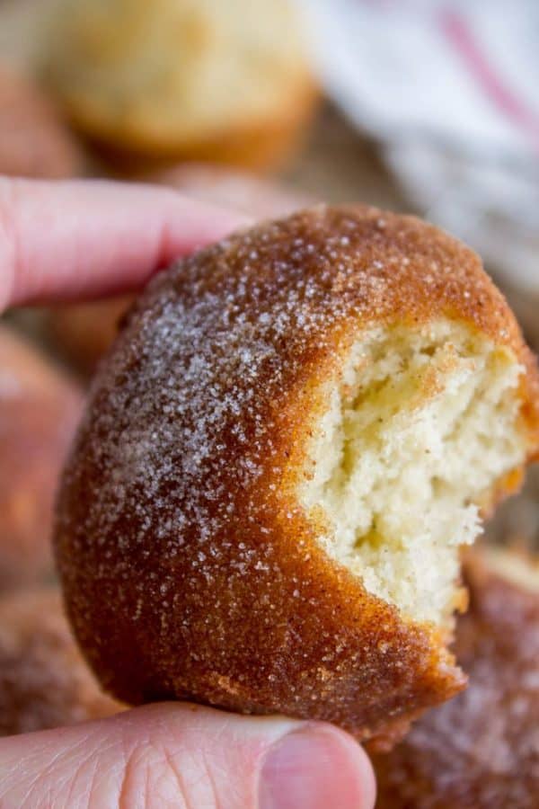 Cinnamon Sugar Dipped Muffins (French Breakfast Puffs) - The Food Charlatan