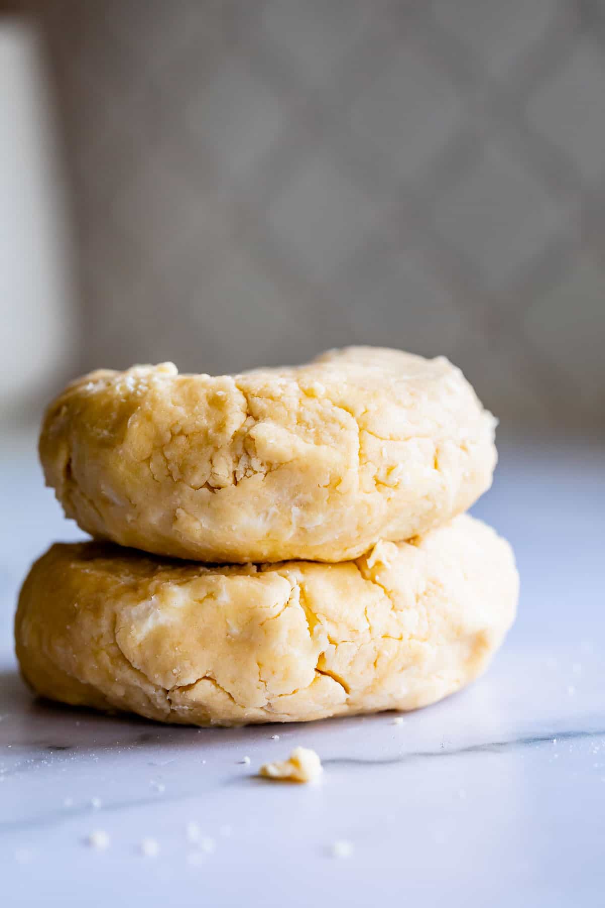 How to Make Flaky Pie Crust (Step by Step Photos) - The Food Charlatan