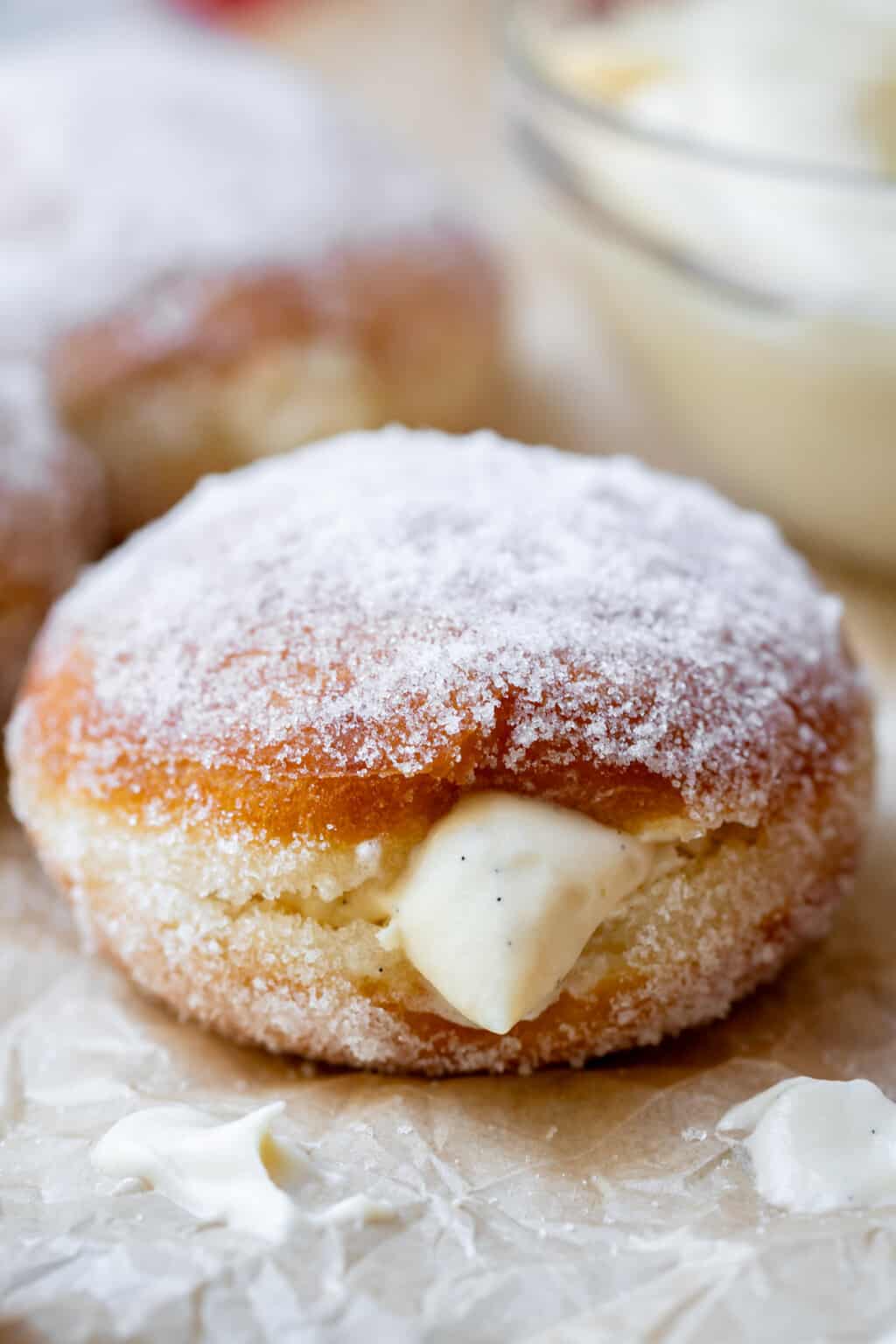 How To Make Bavarian Cream Donuts The Food Charlatan