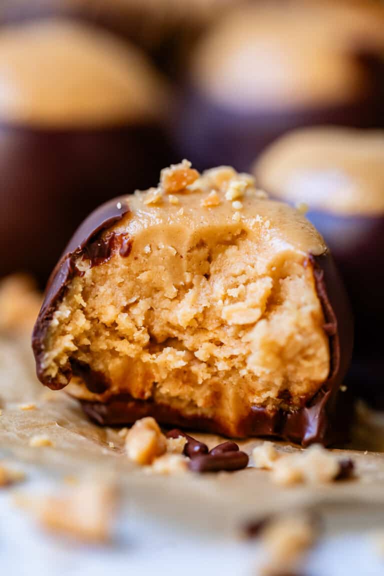 Brown Sugar Fudge (Penuche Fudge) - The Food Charlatan
