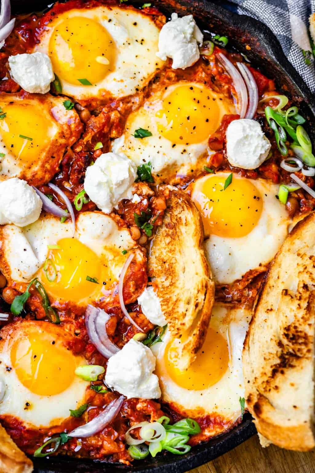 Tejano Beans Recipe (Mexican Pinto Beans) - The Food Charlatan