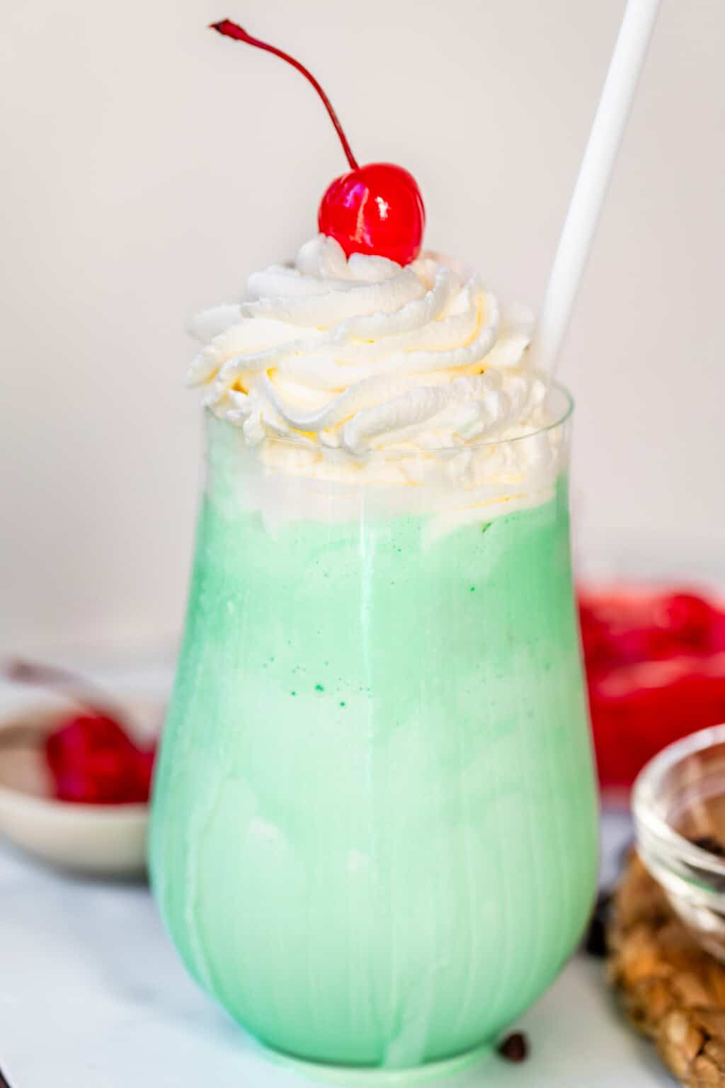 Shamrock Shake - The Food Charlatan